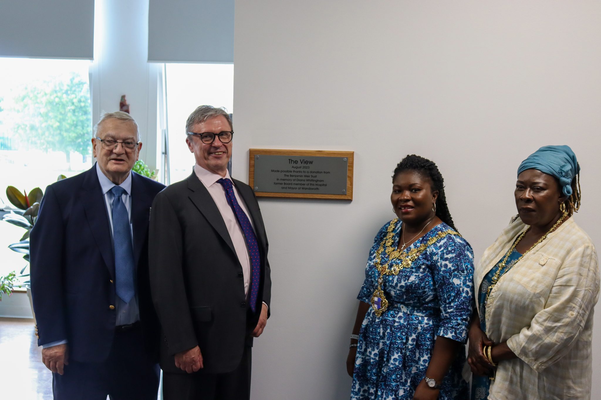 Benjamin Weir Trust donates £20,000 to enhance patient experience at ...